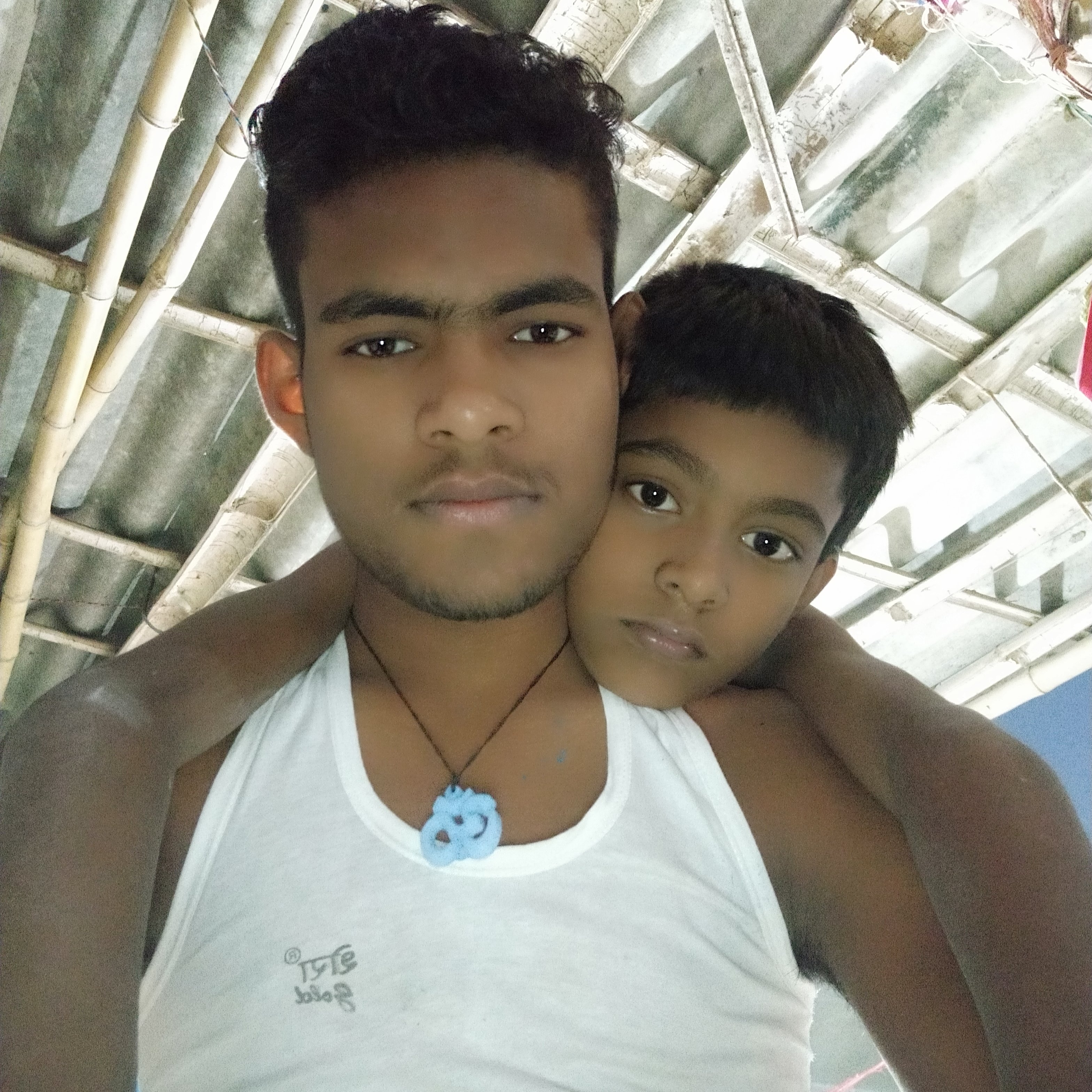 Susner, Agar Malwa : सुसनेर: साईं तिराहे के समीप खड़ी बाइक में अज्ञात ...