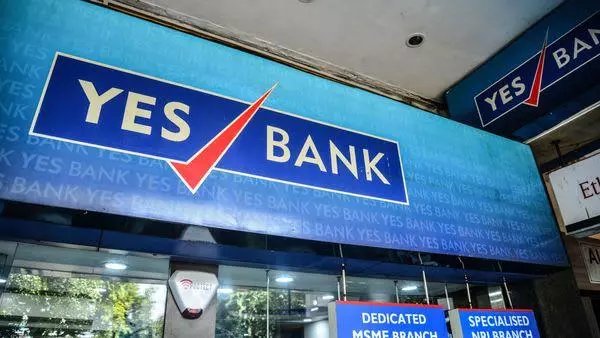 Yes Bank branches will open an hour earlier at 8:30 am from Mar 19-21 ...